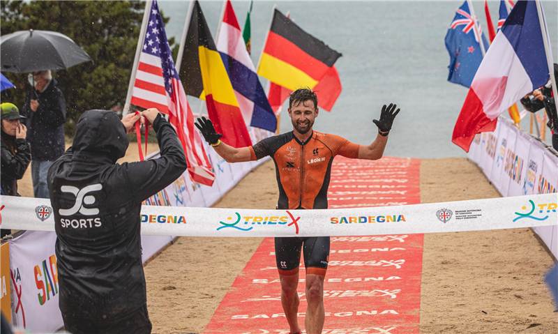 E' la marsigliese l'inno ufficiale del Triathlon Cross Country di Golfo ...